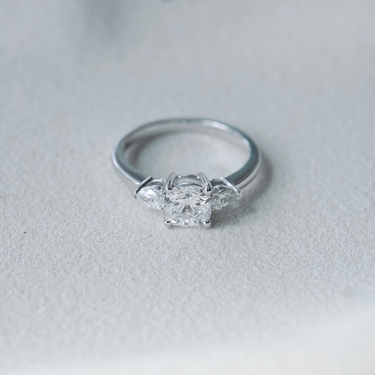 FERN 3-STONE ENGAGEMENT RING – SOAMI