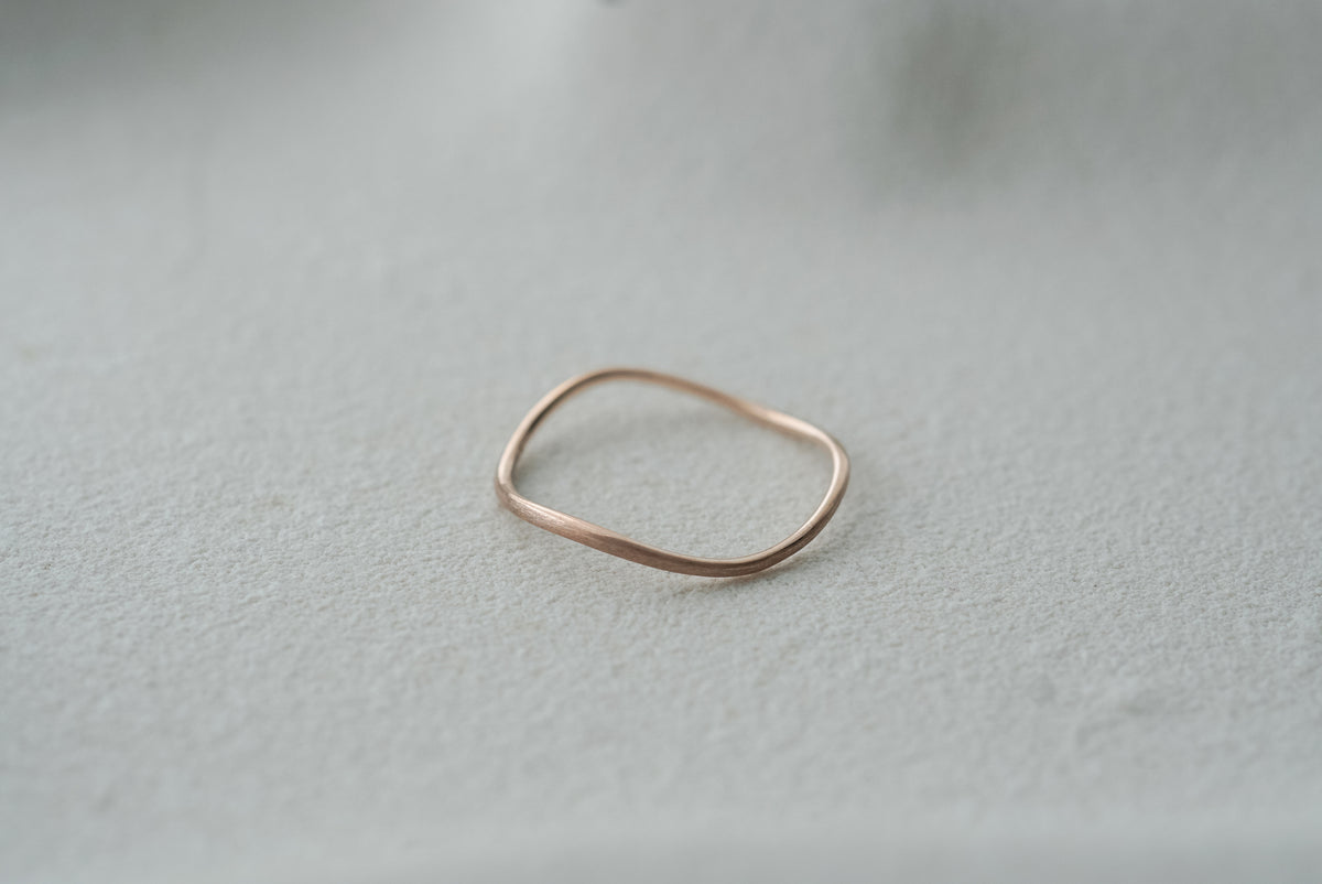 Explore Elegant Wave Rings 1.1MM (MATTE) | SOAMI